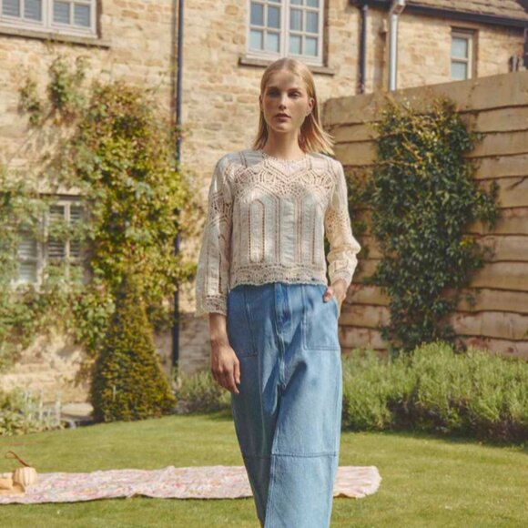 HUNTER BELL | Tops | Pippa Top | Poshmark